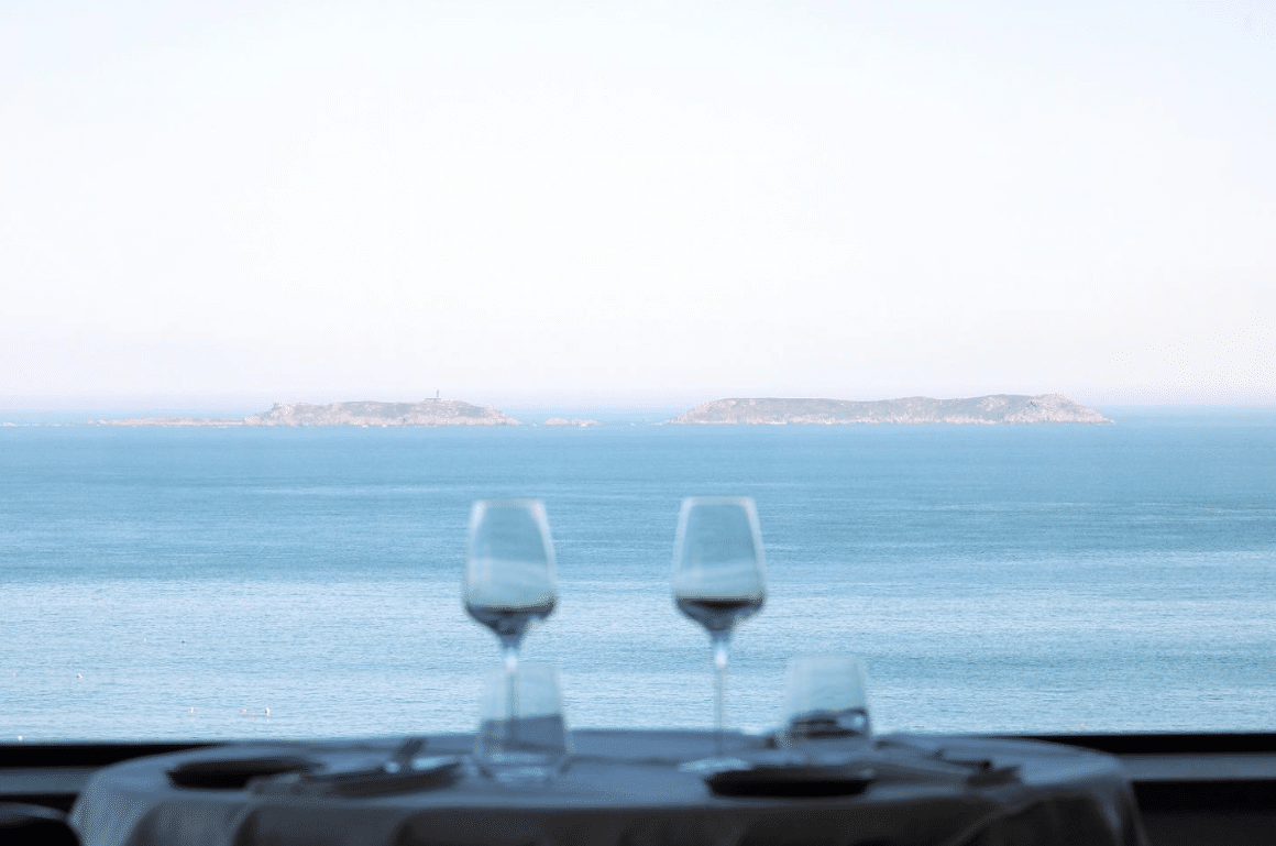 10 restaurants avec vue mer en Bretagne - Le Blog par Breizh Club